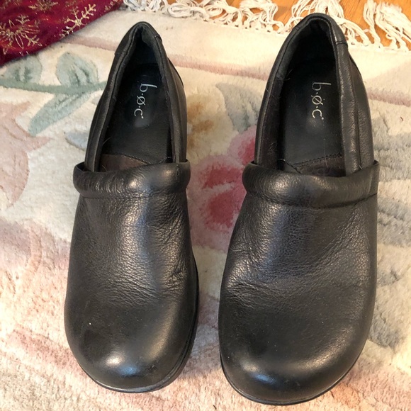boc | Shoes | Boc Womens Black Clogs 2 Heel Size Great Condition | Poshmark